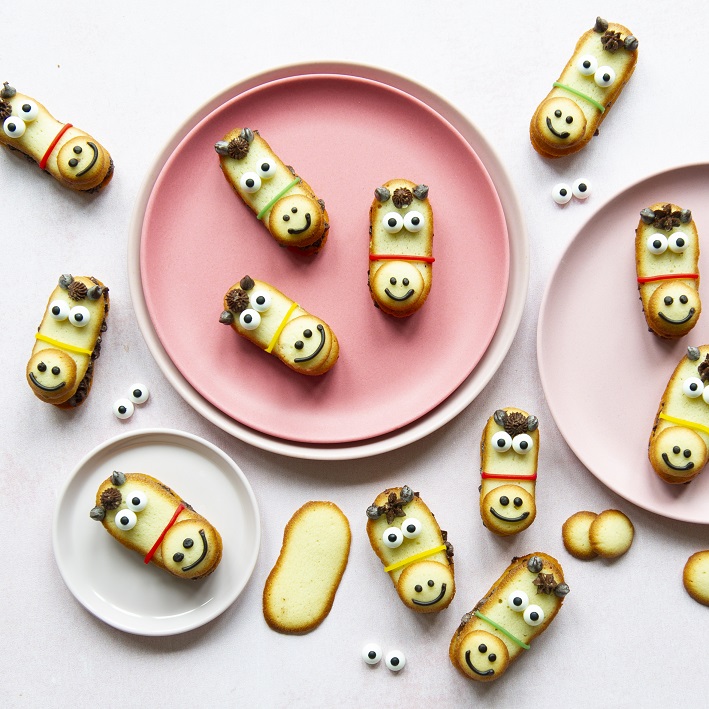 Dierenkoekjes met chocolade botercrème - paard | Bakken.nl