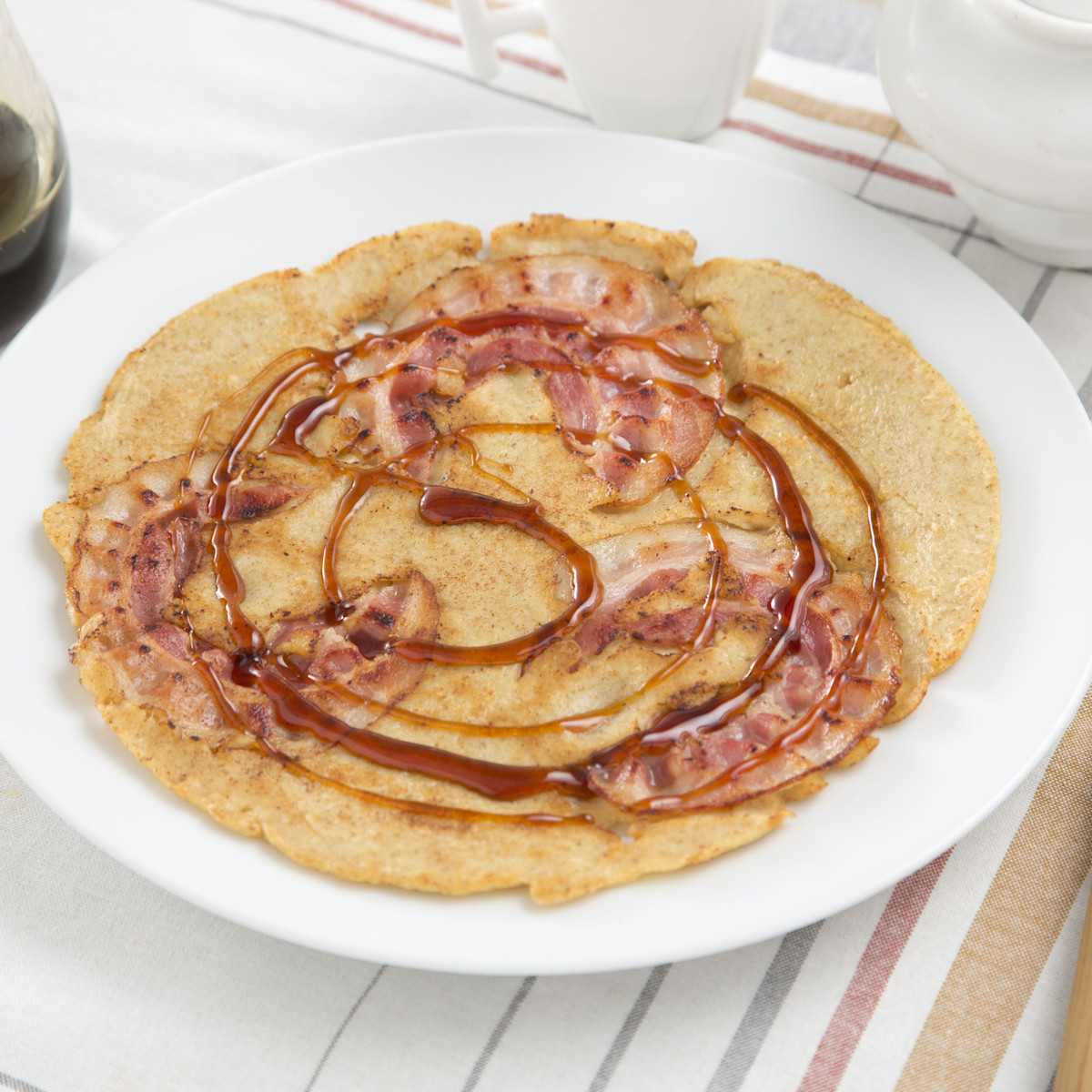 Pannenkoek met spek en stroop | Bakken.nl