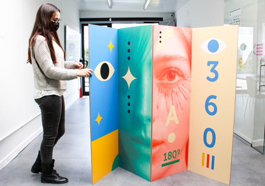 Biombo de cartón - PLV de suelo con impresión personalizada