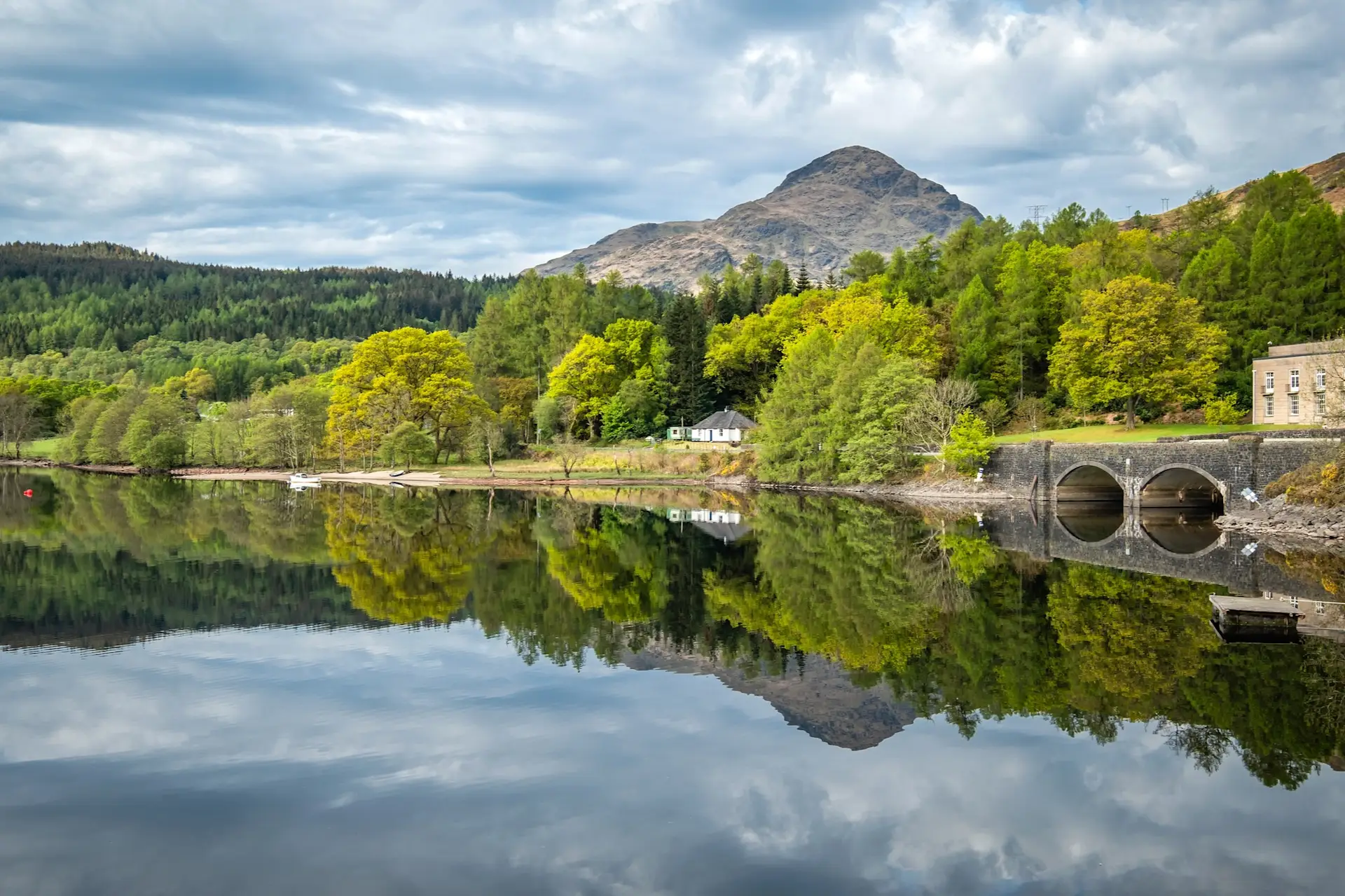 Romantic Getaways in Scotland: Your Tailor-Made Honeymoon