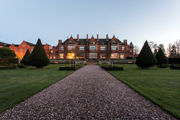 Dine out in style at twilight this summer at Hoar Cross Hall