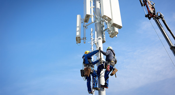 So kommt der Mobilfunkmast aufs Dach | Deutschland spricht über 5G