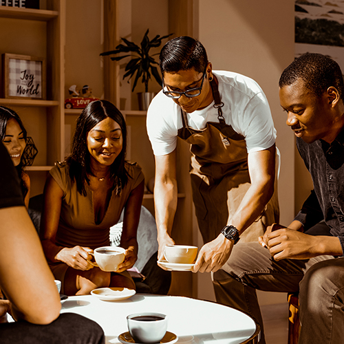 Qwick | Hospitality Staffing + Gig Platform | For pros