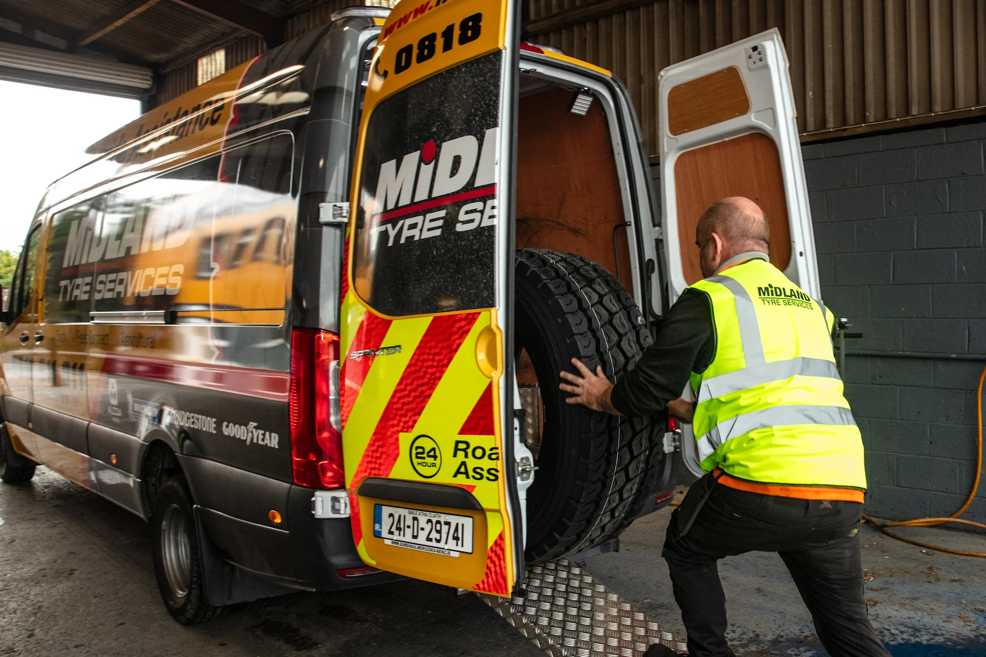 Midland Tyre Services enhances safety with Samsara