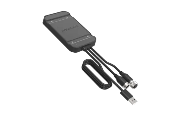 Dual-Facing AI Dash Cam | Samsara CM34