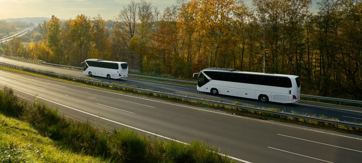 Passenger Transit Fleet Solutions | Fleet Tracking Management | Samsara