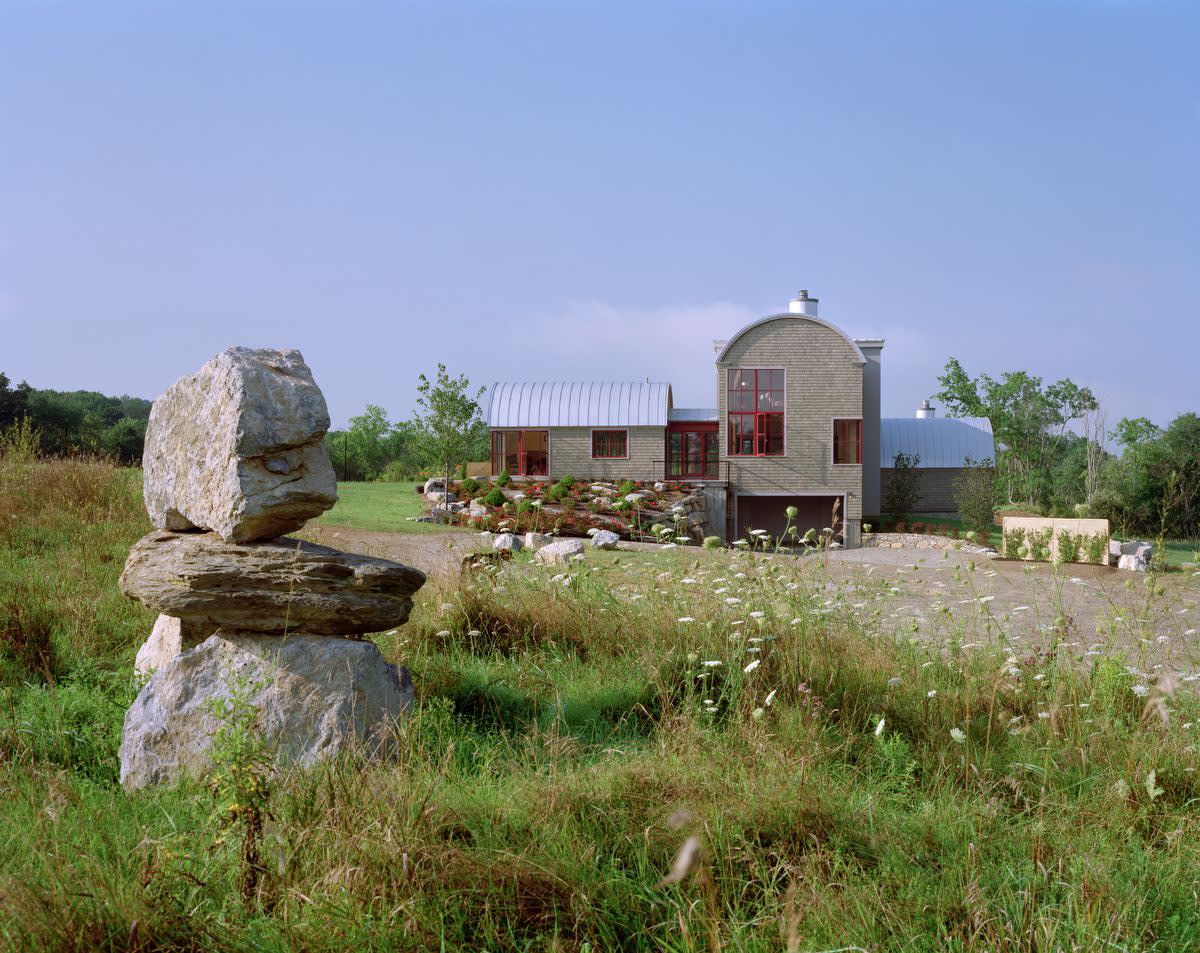 BarlisWedlick | Rural Compound