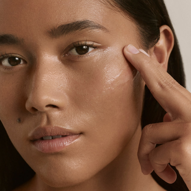 Facial Essence + Lightweight Moisturizer | The Base Face Milk | ILIA Beauty