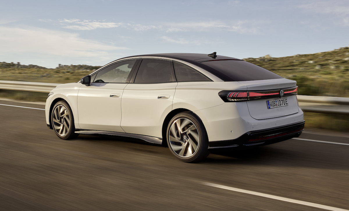 New VW ID.7 Review: Model S space for Model 3 money - CarGurus.co.uk