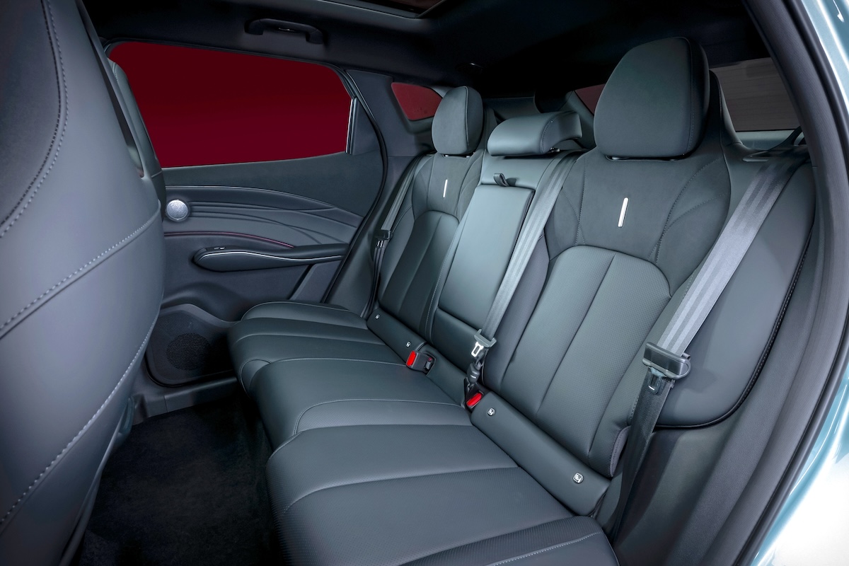 2026 Omoda 7: Price, Specs and Release Date - CarGurus.co.uk