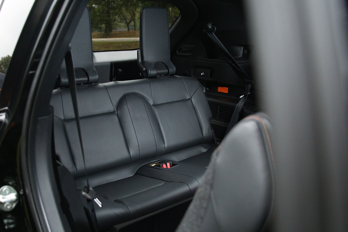 2026 Mitsubishi Outlander Hybrid Plug-In Pricing, Specs, and Release ...