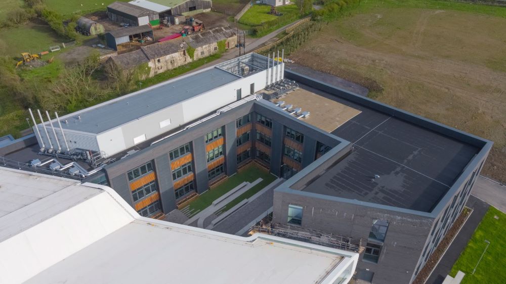 BMI UK | Bespoke Single-Ply Solution from BMI Helps Science Parc Win ...