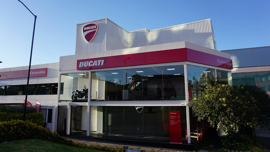 Ducati Esmeralda: el nuevo miembro de la Familia Ducati en el Estado de ...