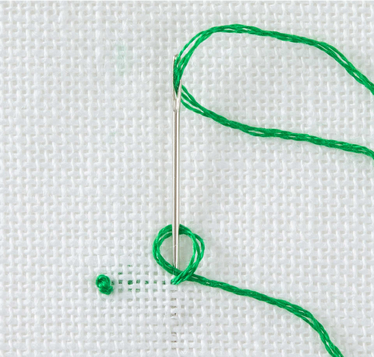 A Stitch in Time: Pekinese and Chinese Knot Stitches | PieceWork