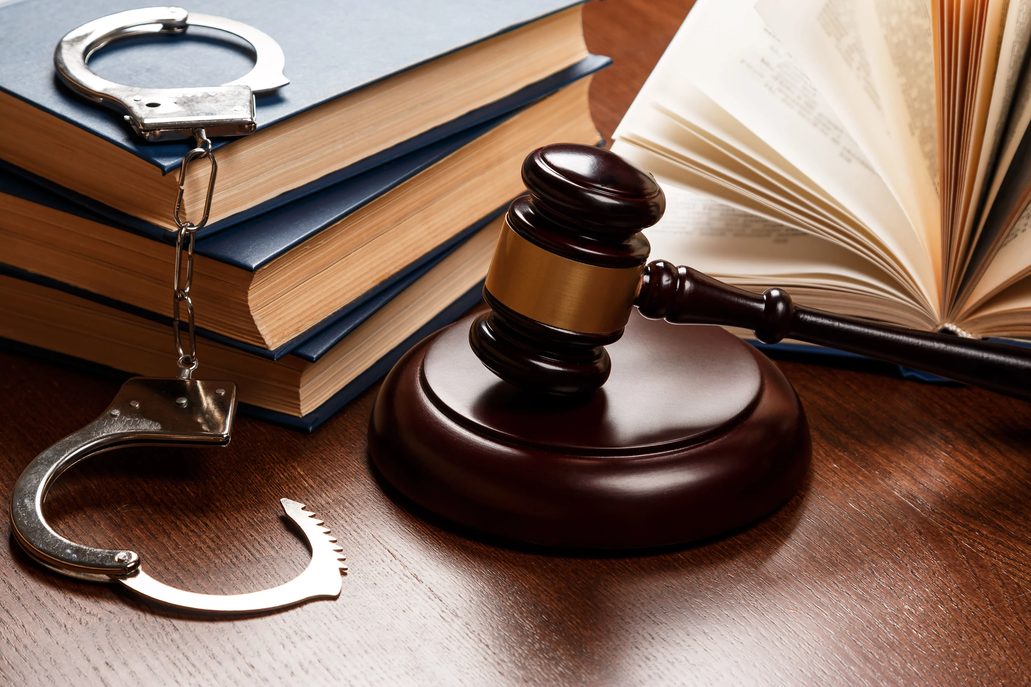 Criminal vs Civil Lawyers in Australia | Key Differences Explained ...