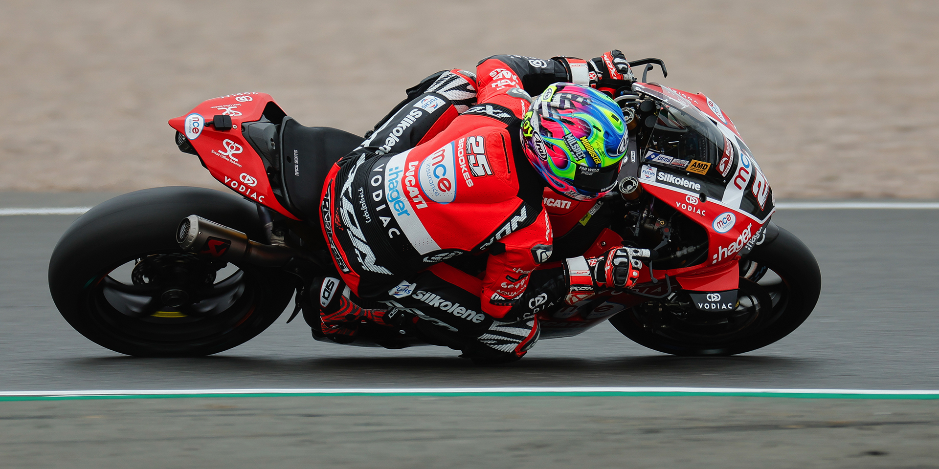 Solid points for Brookes and Sykes at Donington Park