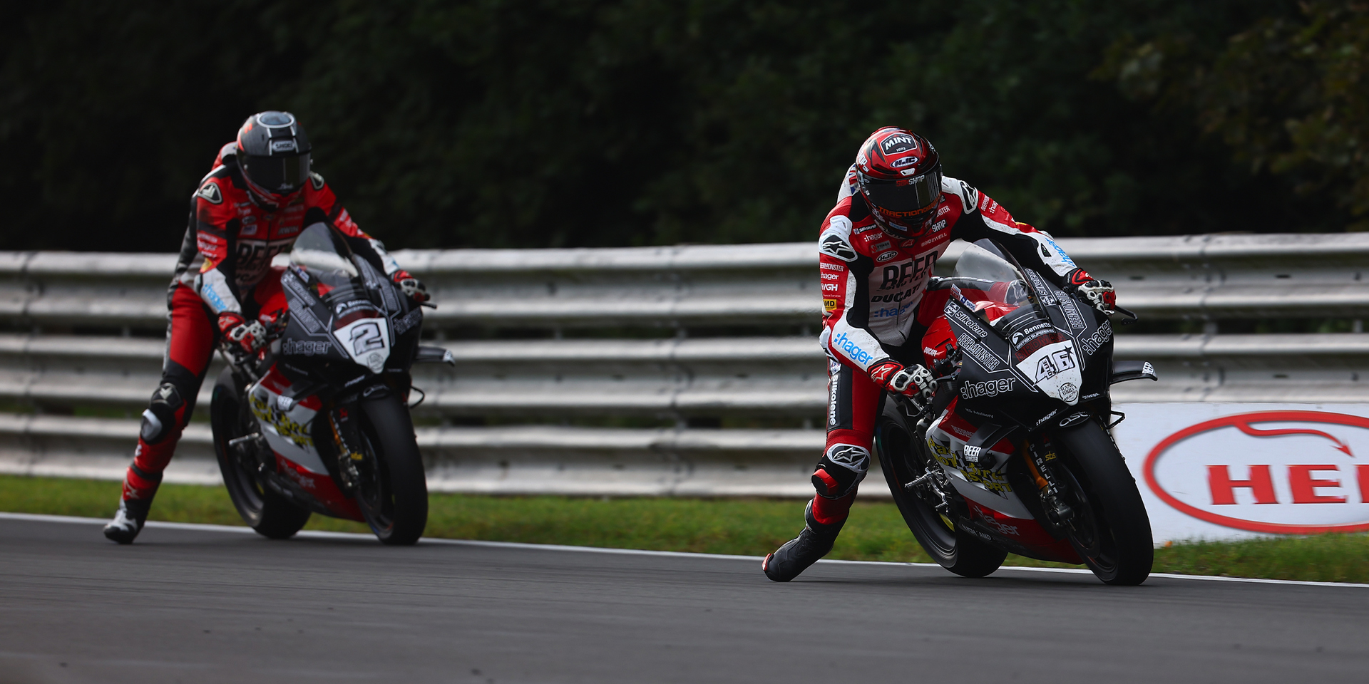 Clean sweep for the BeerMonster Ducati Team at Oulton Park