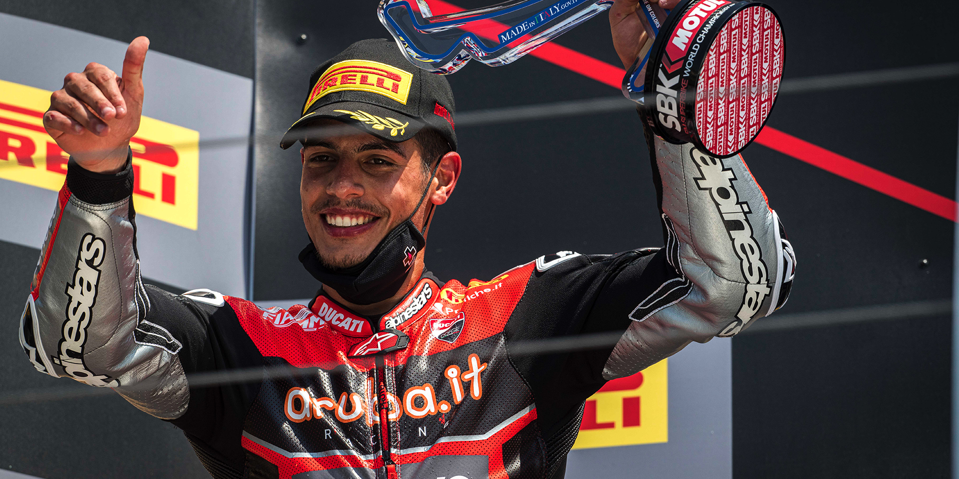 #ITAWorldSBK - An extraordinary Rinaldi wins the Superpole Race and ...