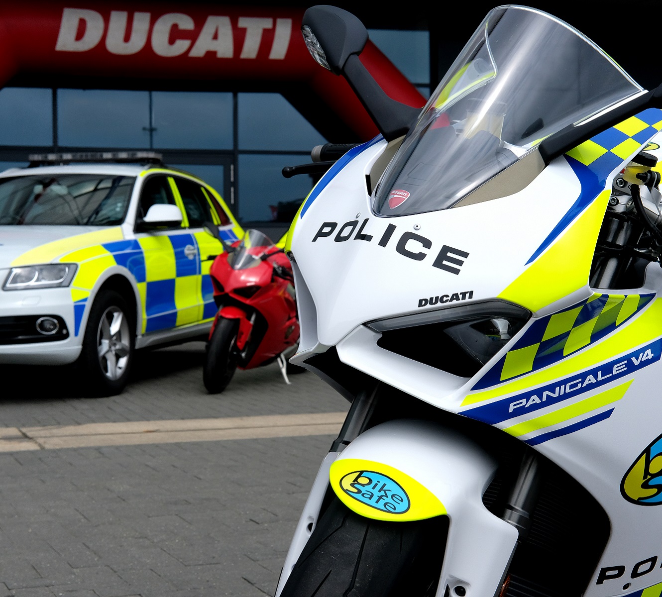 Ducati deliver police liveried Panigale V4 to BikeSafe