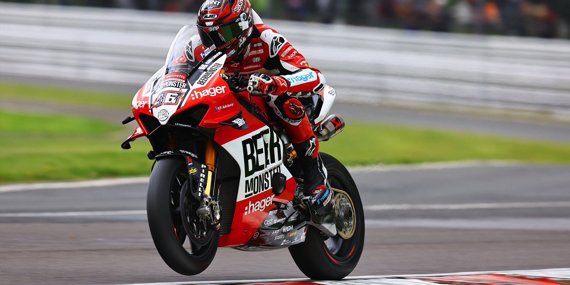 BeerMonster Ducati serve up a double at Oulton Park