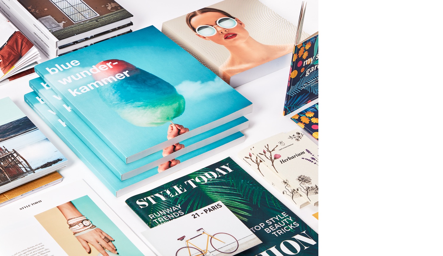 Magazine Printing and Booklet Printing | Pixartprinting