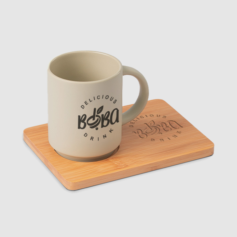Ceramic Mug and Bamboo Board Set | Pixartprinting