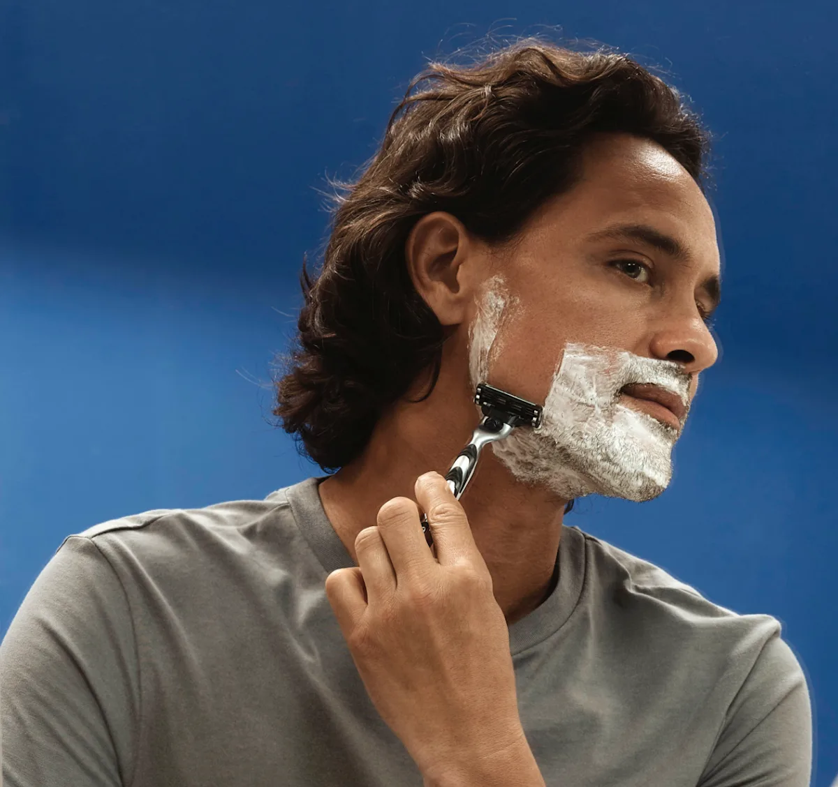 MACH3 rakhyvel med 3 vassare blad | Gillette Sverige