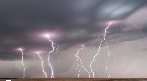 Picture This: Summer Snow and Gnarly Lightning | Climate Central