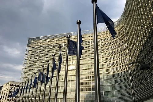 ANALYSIS: Europe sticks to guns by extending UK clearing recognition | FOW ANALYSIS: Europe sticks to guns by extending UK clearing recognition | FOW