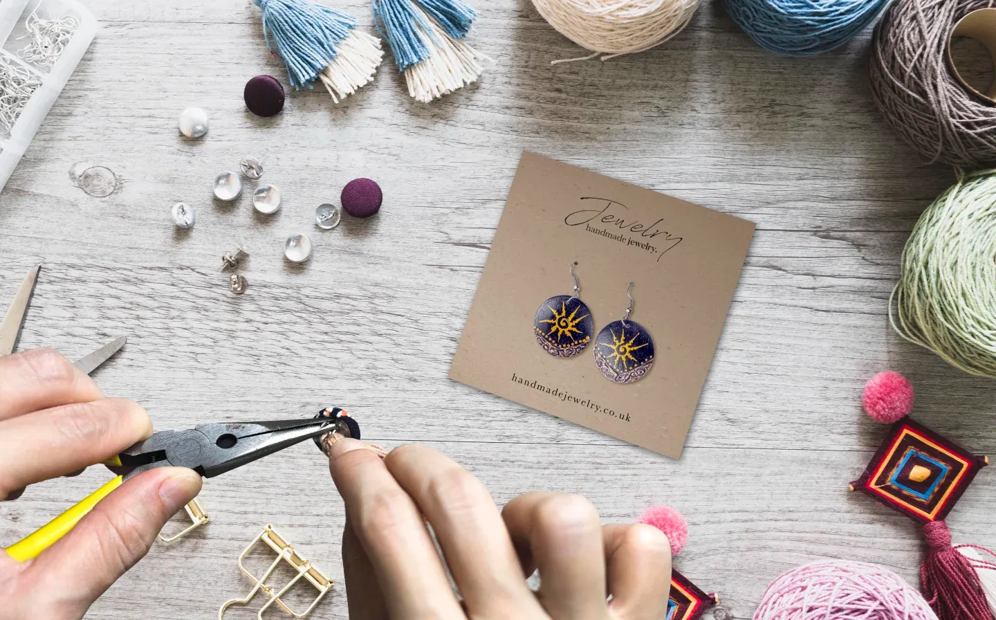 Custom Jewellery Display Cards | Earring Display Cards | WTTB