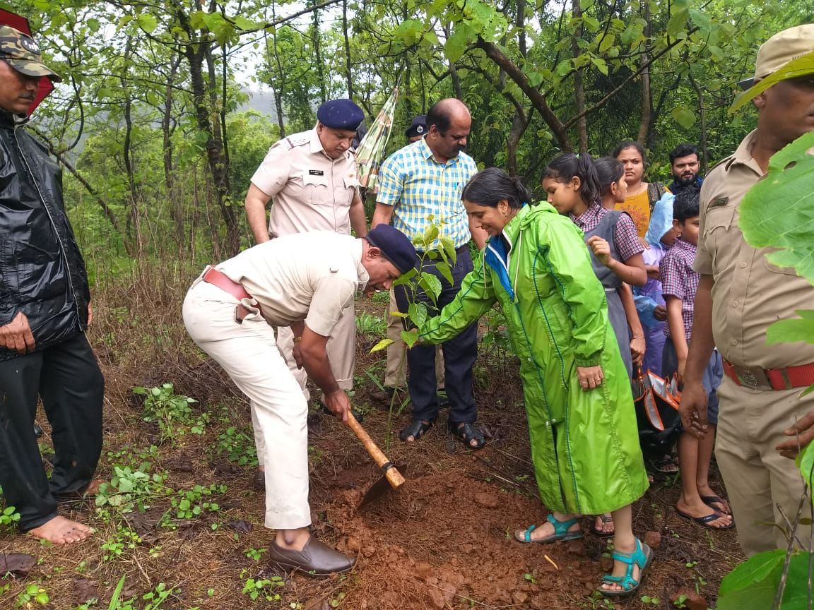 An Indian NGO emphasizing the importance of environmental awareness ...