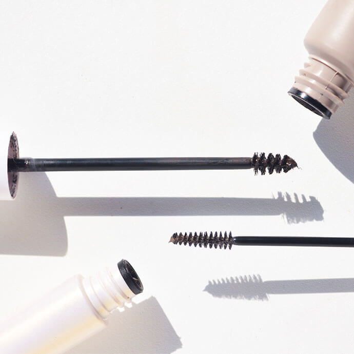 How to Layer Mascara Like a Pro: Expert Tips for Bigger, Bolder Lashes ...