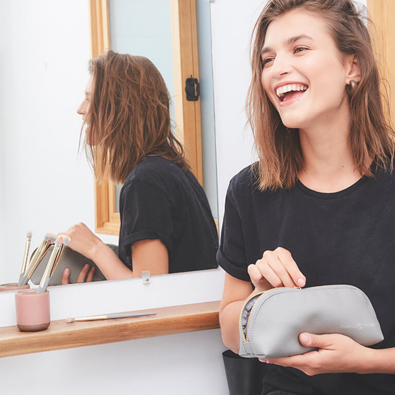 How to Do Your Makeup: A Step-by-Step Guide to Mastering Your Look