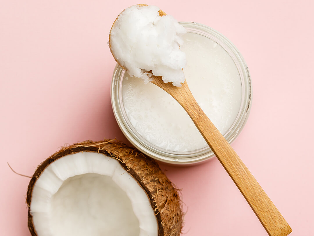 8 Easy Coconut Oil Beauty Hacks for Everyday