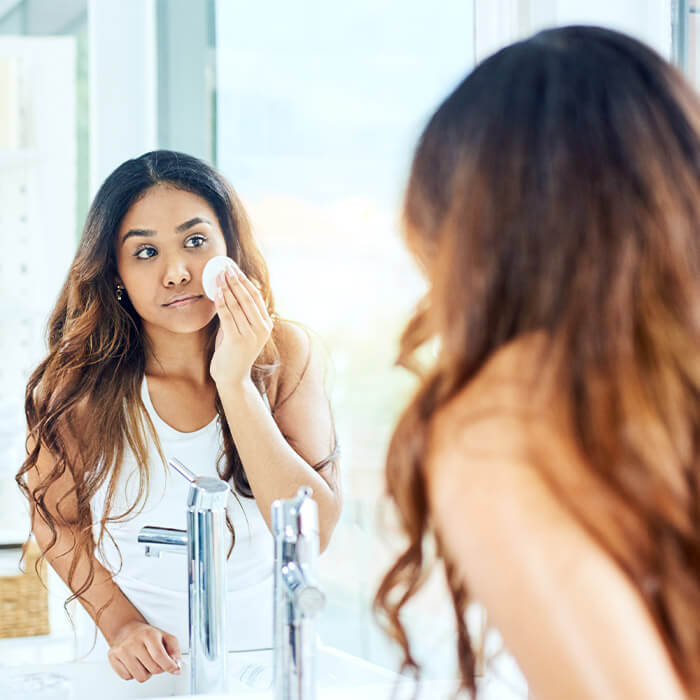 How to Remove Makeup Correctly