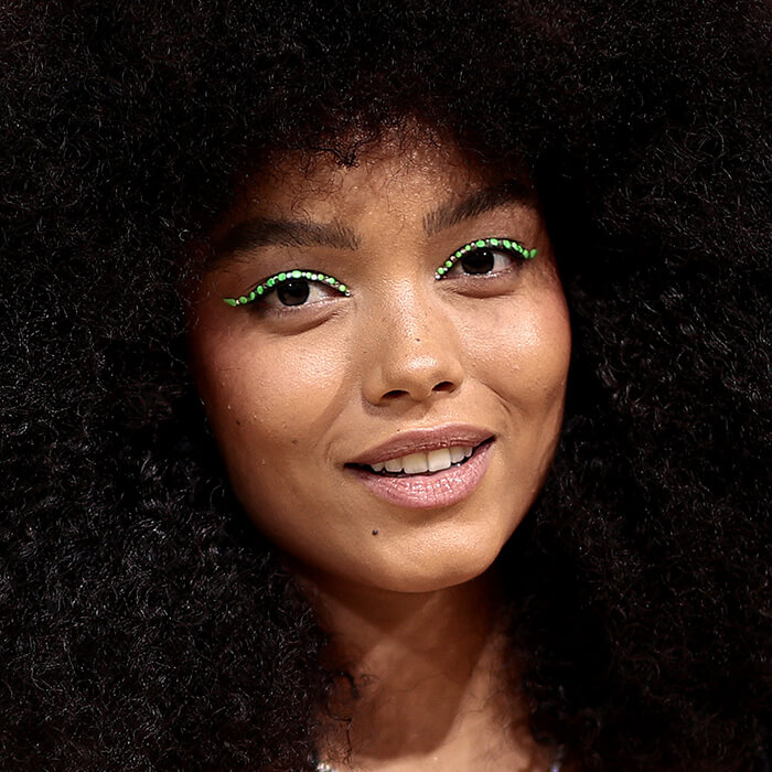 24 Eyeliner Looks to Up Your Makeup 2021