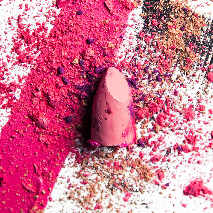 How to Fix Broken Makeup From a Makeup Artist