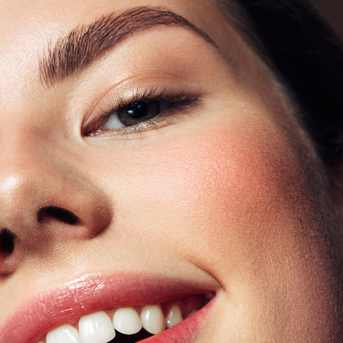 How to Fix Cakey Makeup: 8 Pro Tips