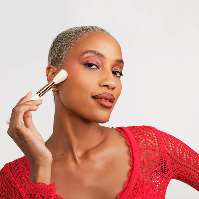 How to Contour With Blush in 5 Easy Steps From Expert