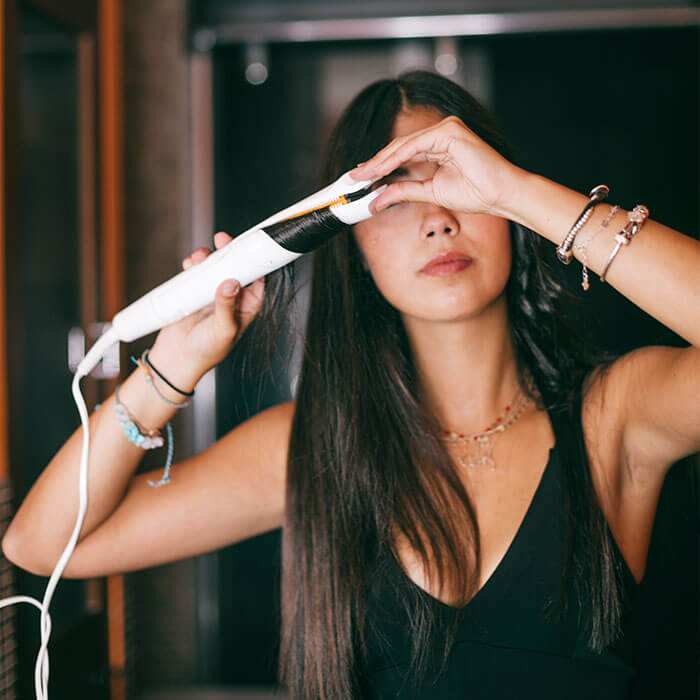 How to Protect Hair From Heat Damage: 8 Expert Tips