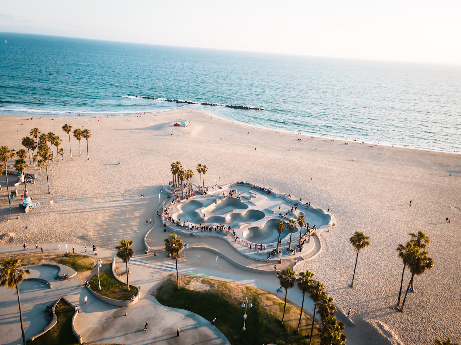 Redline Venice Apartment Hotel | Beachfront Boutique Hotel in Venice ...