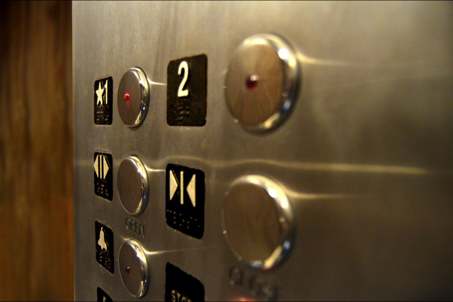 Elevator Mechanic - StepLadder Elevator Mechanic - StepLadder