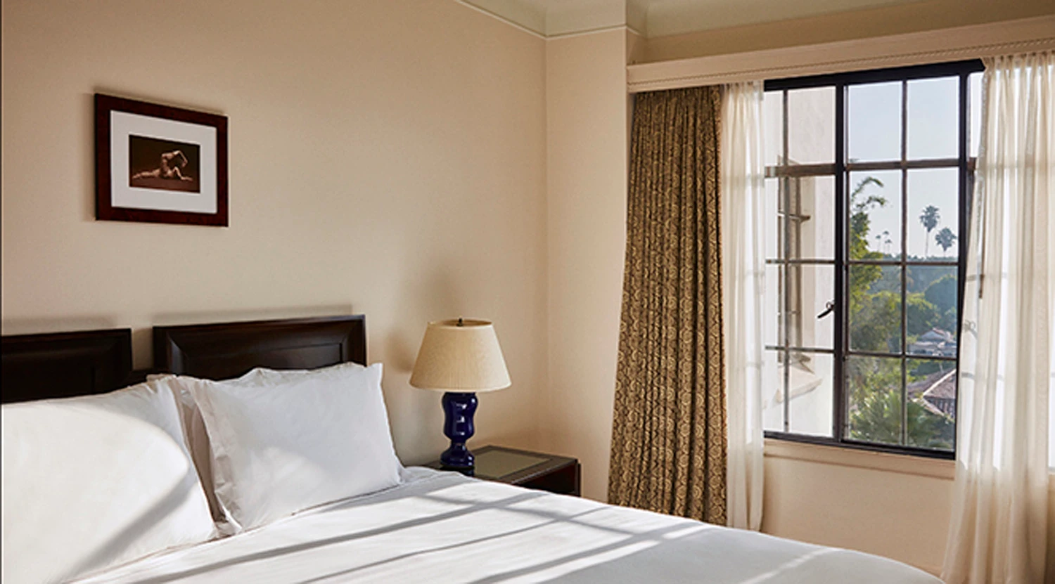 Chateau Marmont Room Photos