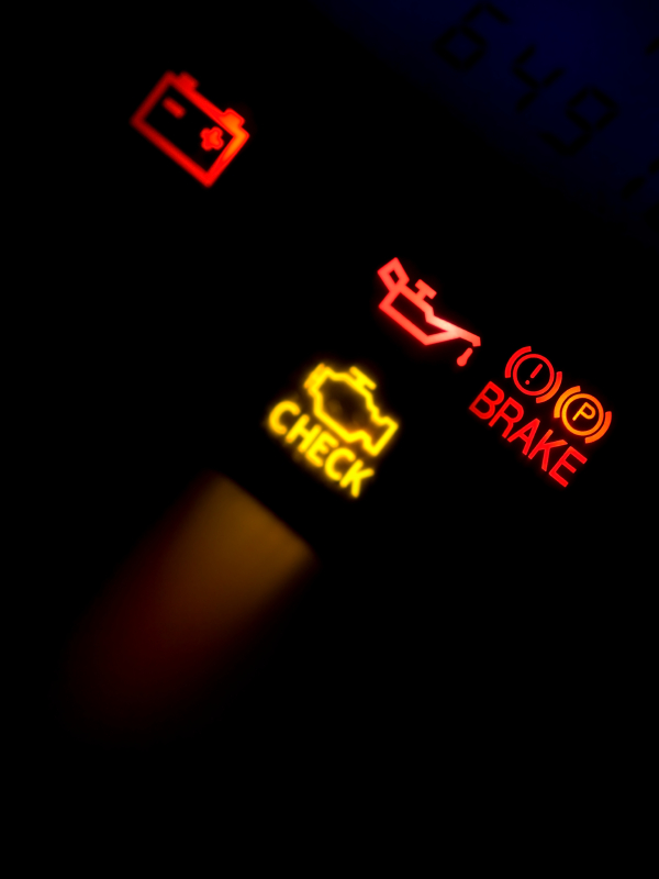 What Does it Mean When the Engine Light Comes On? - Meineke