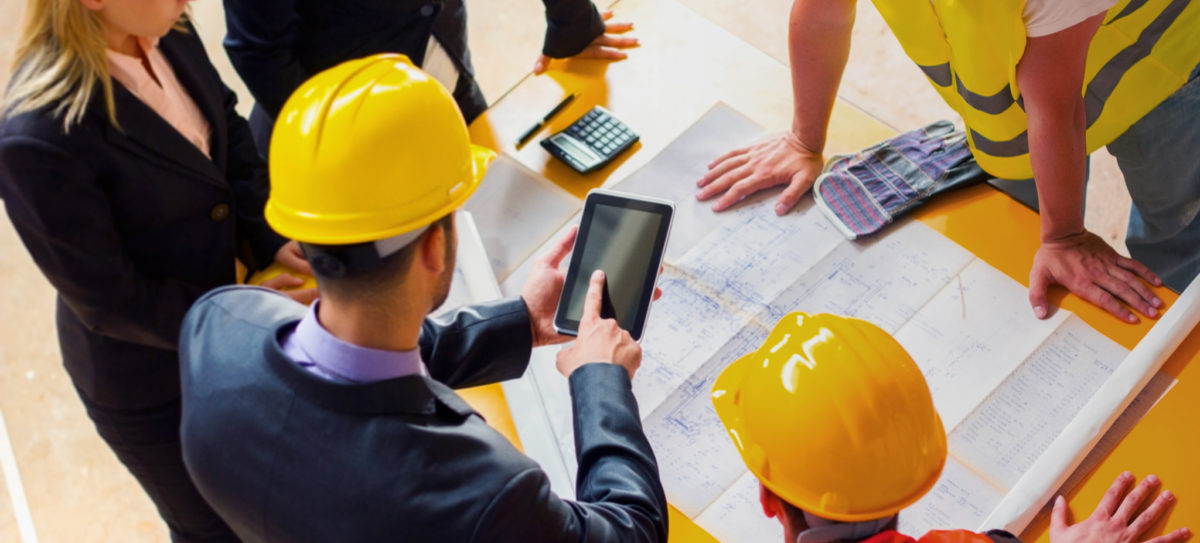 A Primer On Mobile Applications for Construction | CMiC