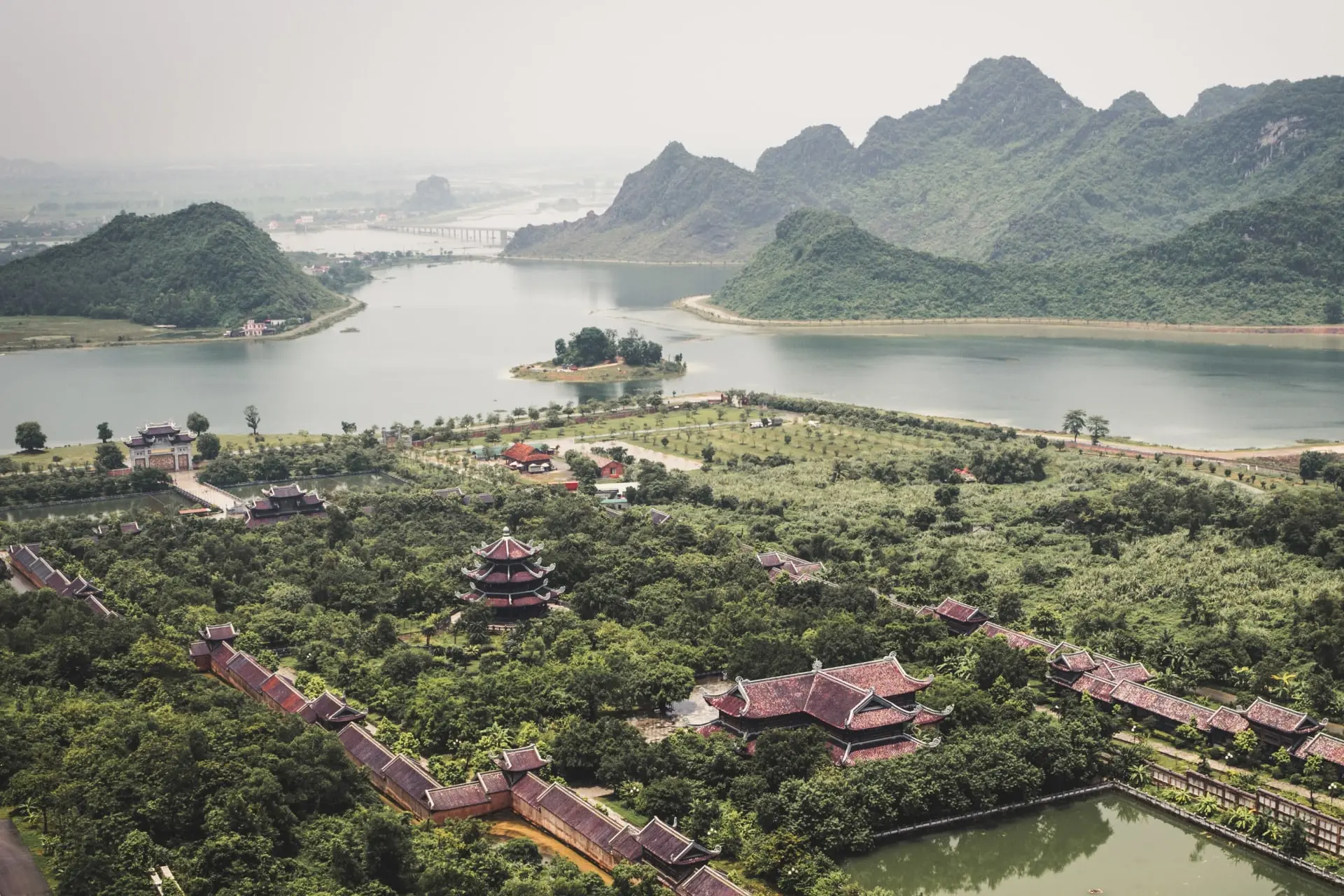 Employer of Record & Payroll Services in Vietnam | Remote