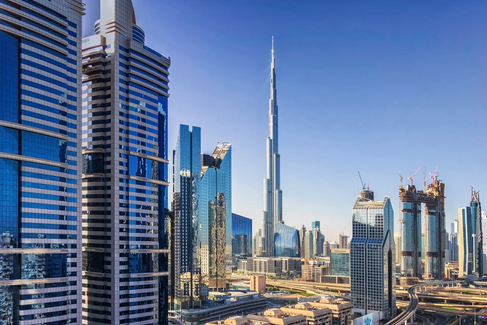 Employer of Record & Payroll Services in United Arab Emirates | Remote