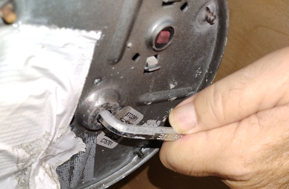 How to Unclog a Garbage Disposal in 5 Quick Steps