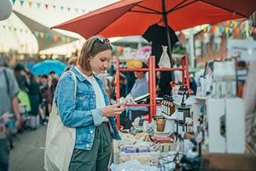 How Does a Money Market Account Work? | Ally