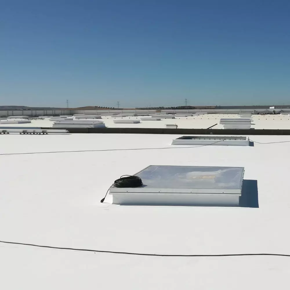 Lámina TPO EverGuard® Extreme para cubierta plana | BMI España